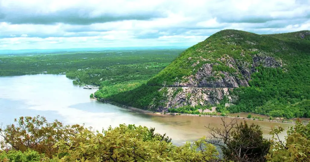 How Steep is Breakneck Ridge And Tips On Visiting – Take To The Trail